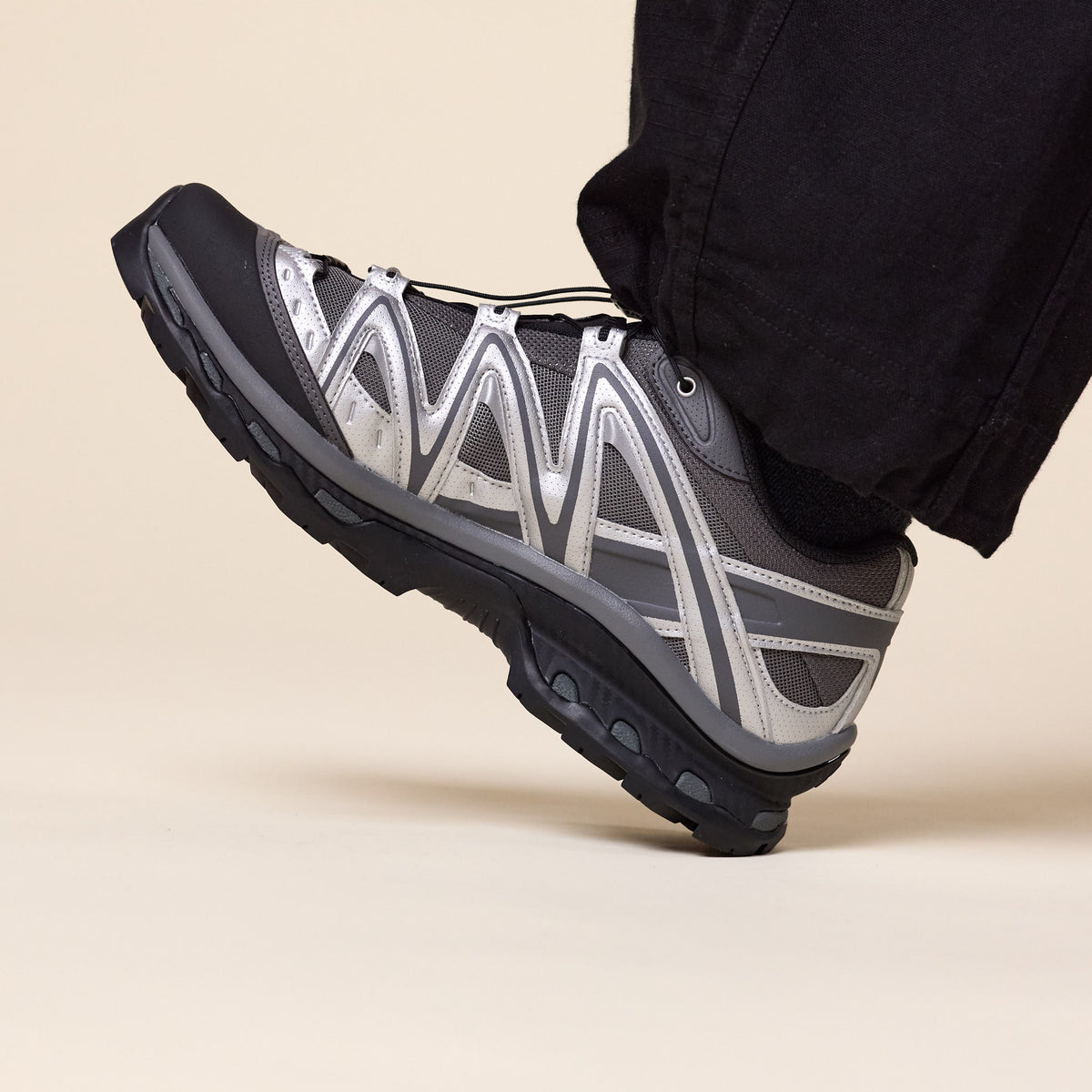 Salomon S-Lab - XT Quest - Black / Ftw Silver / Castlerock | T.T.O.O