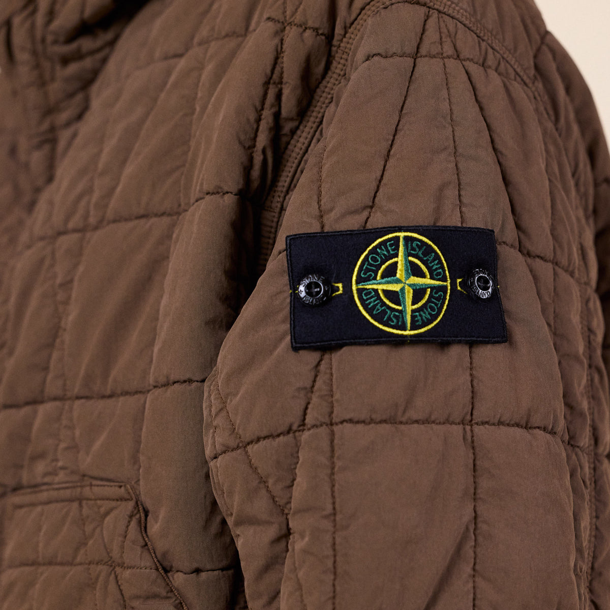 Stone Island - Cotton Nylon Tela Quilted-TC Hooded Jacket - Umber (Bro ...